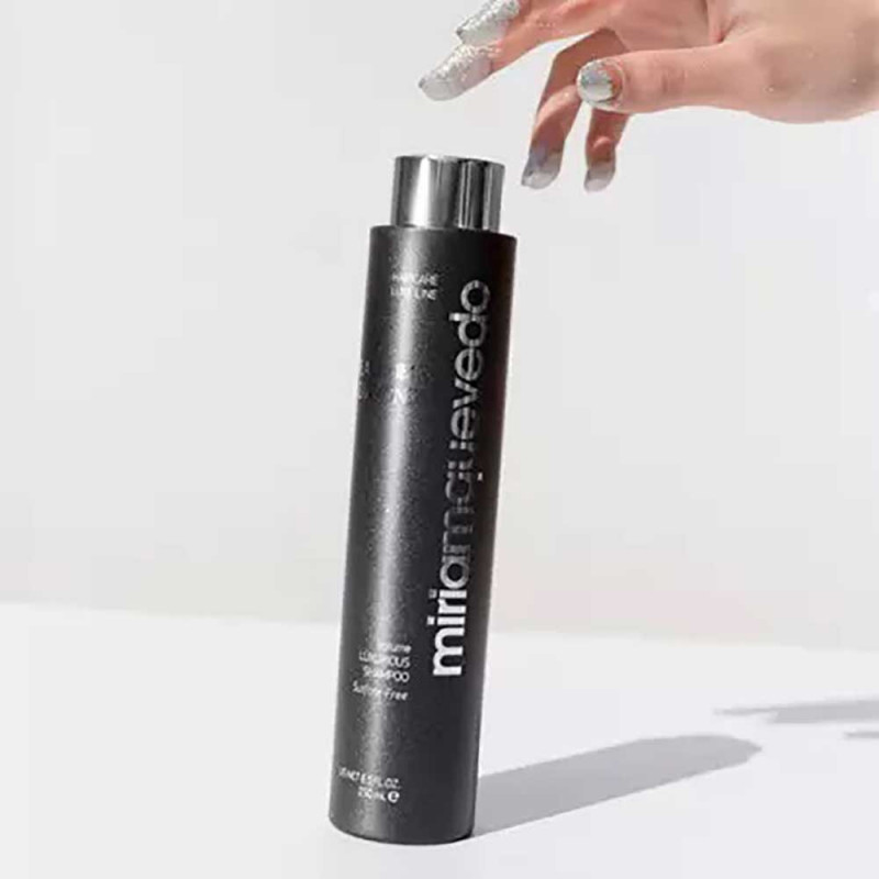 LUXURIOUS SHAMPOO MIRIAM QUEVEDO - Isolée Internacional